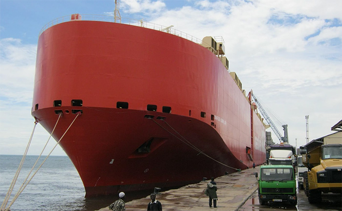 Become a shipping trainee - OBT shipping